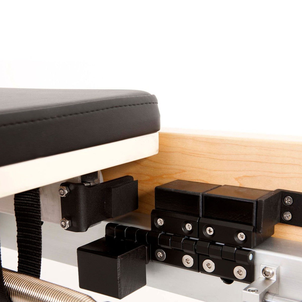 Wood Reformer | Maple – UK Pilates Reformers